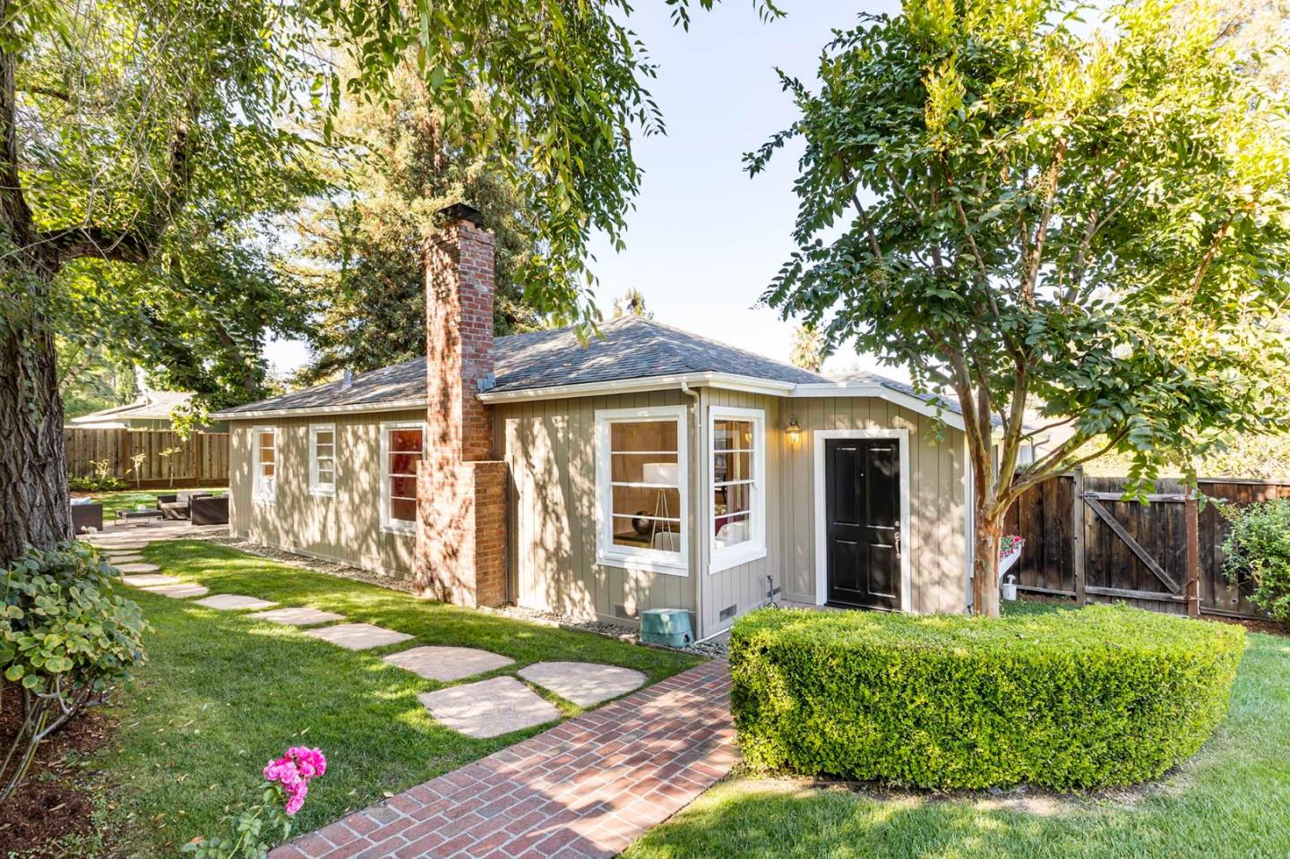 2198 Monterey Ave, Menlo Park, CA 94025 - 2 Beds | 1 Baths (Sold ...