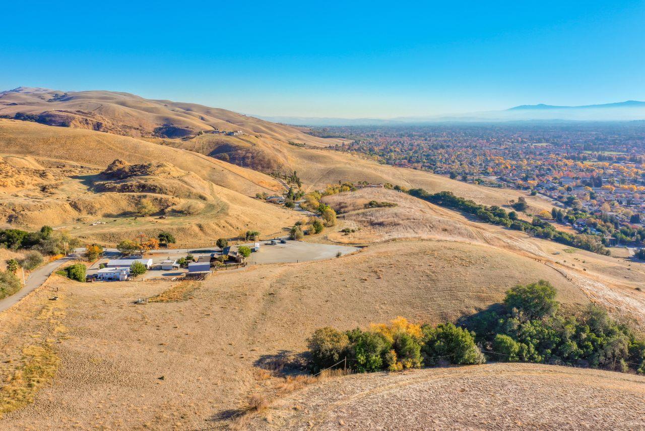 2375 Old Calaveras Rd Milpitas CA 95035 2 Beds 2 Baths Active