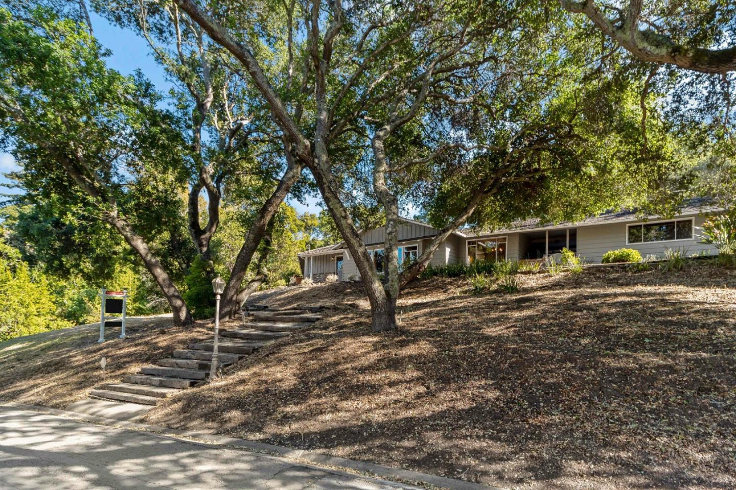 335 Harcross Rd, Woodside, CA 94062 - 3 Beds | 2 Baths (Sold ...