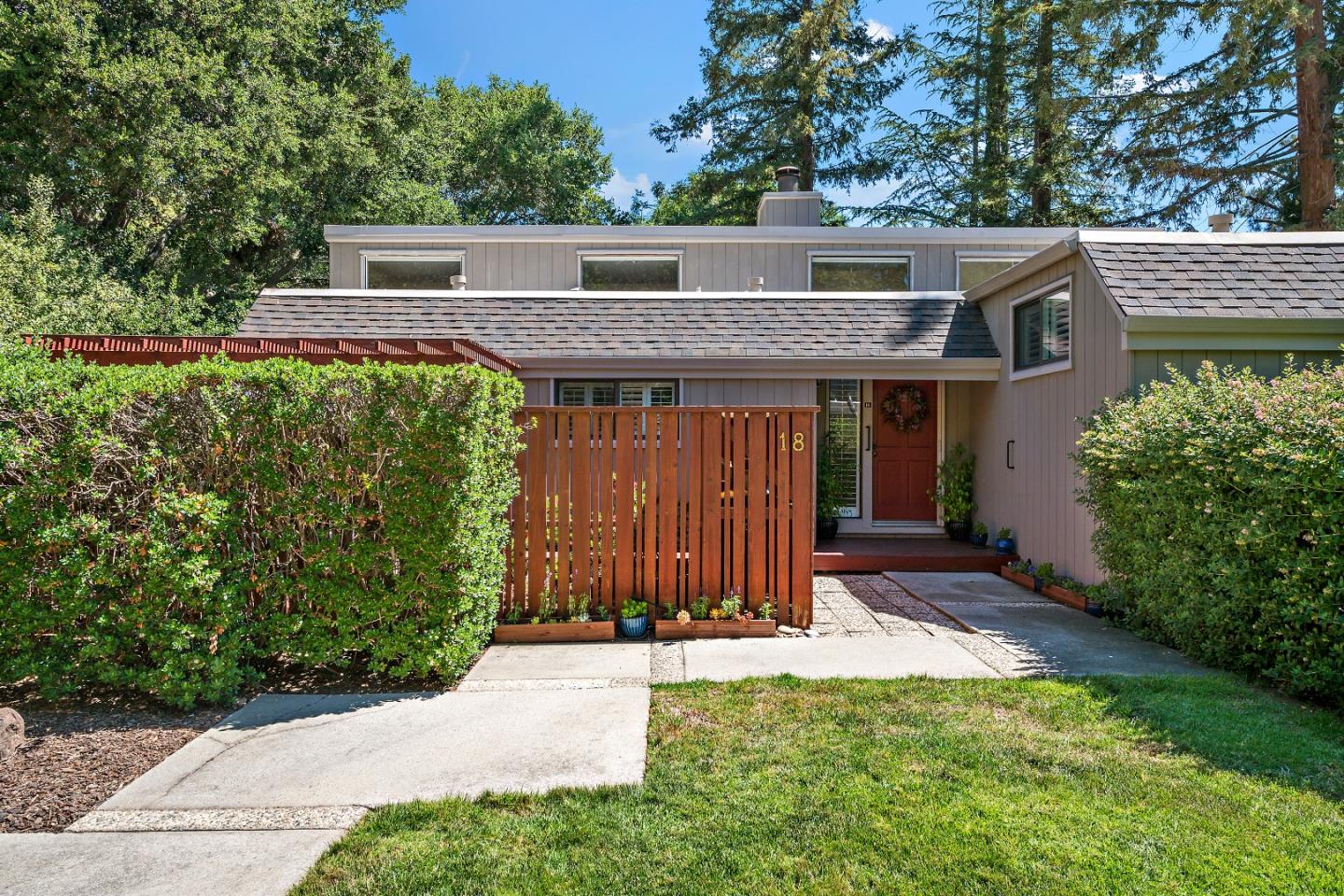 18 Farm Rd, Los Altos, CA 94024 - 3 Beds | 2 Baths (Sold) - ML81847738 ...