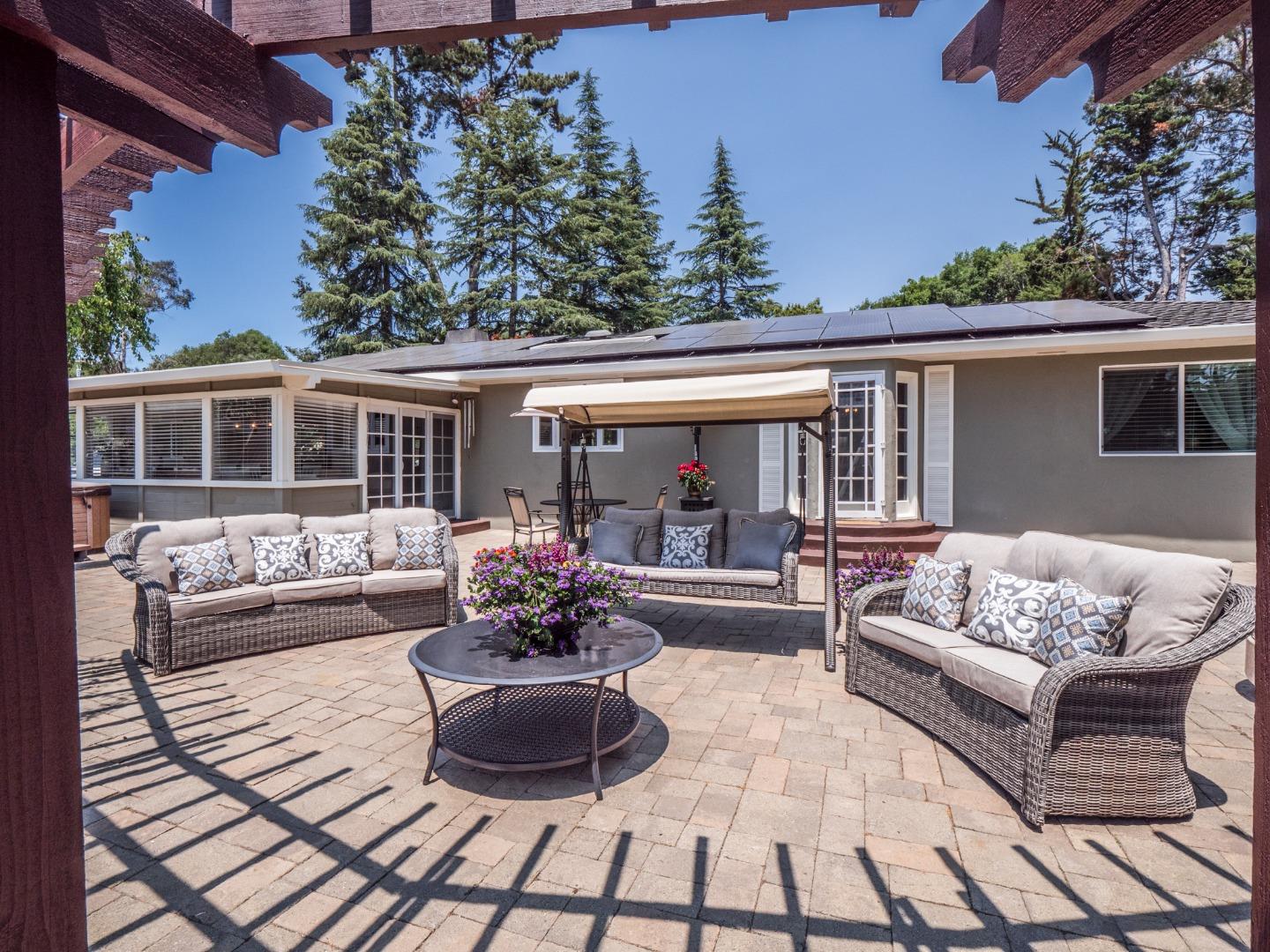 43-via-arroyo-corralitos-ca-95076-4-beds-4-baths