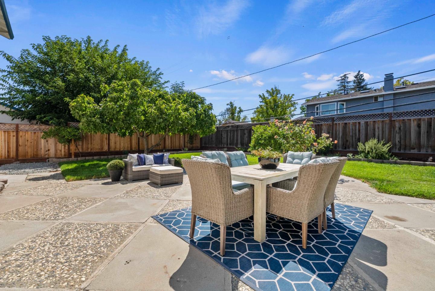 14400 Blossom Hill Rd, Los Gatos, CA 95032 - 5 Beds | 3 Baths (Active ...