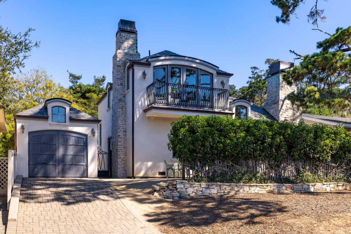 Pebble Beach | Neighborhood Guide | Bailey Papazian