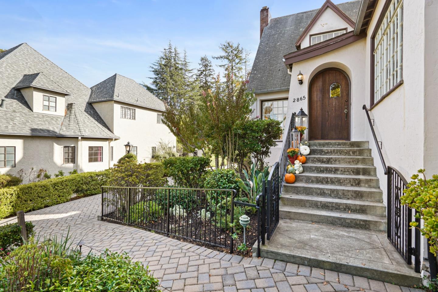 2865 Hillside Dr, Burlingame, CA 94010 - 4 Beds | 3/1 Baths (Sold ...